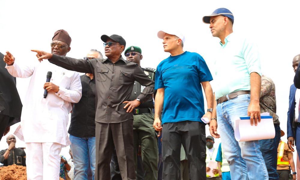 Amazon Web Services Announces PayMe by HSBC’s Migration to AWS ...